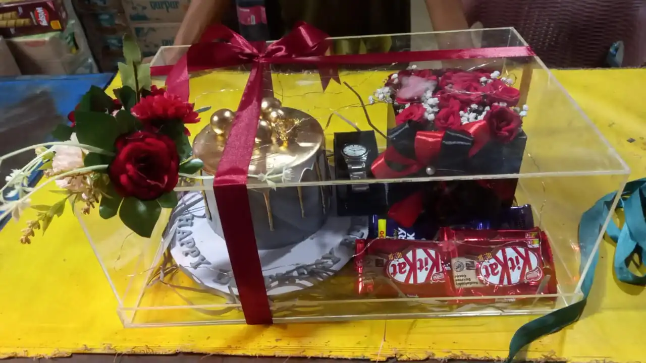 Best Decored Acrylic Box - Same Day Flowers