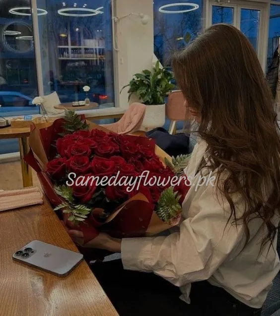 20 Imported Roses Bouquet - Online Flower Delivery - Same Day Flowers